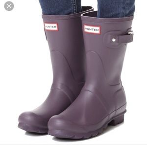 Hunter Shoes | Iso Burgundy Red Or Green Boots | Poshmark